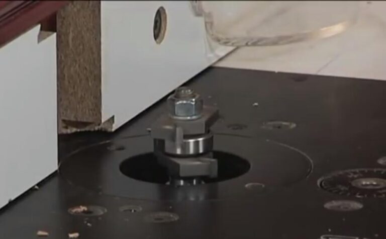 How To Use a Tongue And Groove Router Bit - 2020 Guide