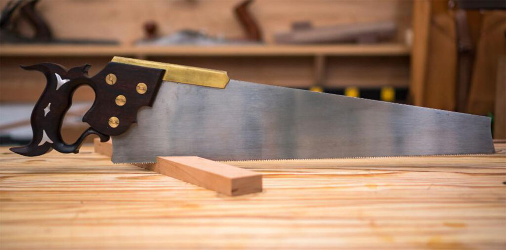 What Are The Benefits Of Using A Hand Saw 2021 Guide WoodHutt